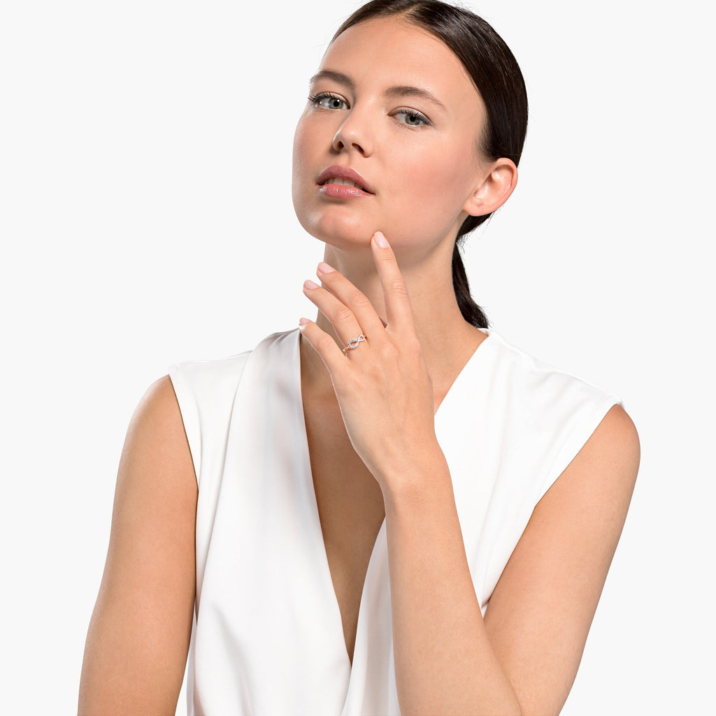 Swarovski Infinity Ring, White, Rose-gold tone plated – Swarovski Lebanon